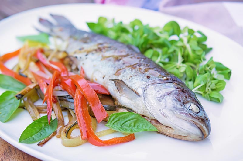 Campfire Baked Fish In Foil - Krumpli
