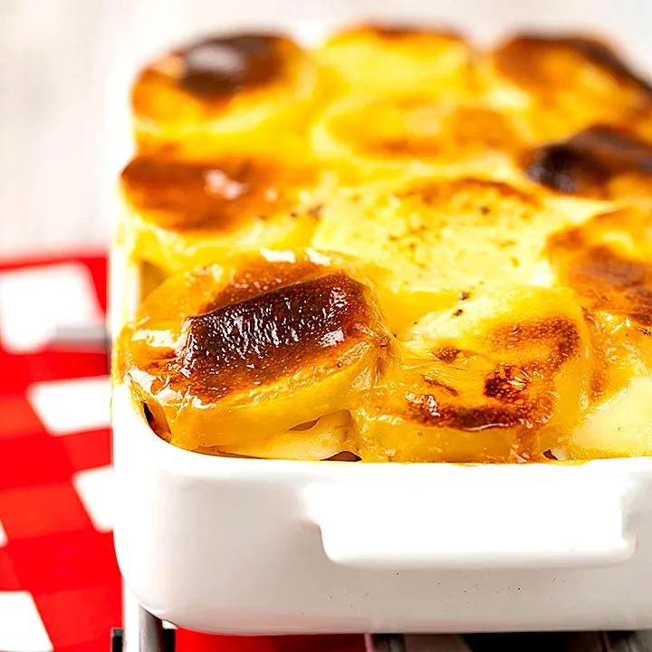 Rakott Krumpli Hungarian Layered Potatoes - Krumpli