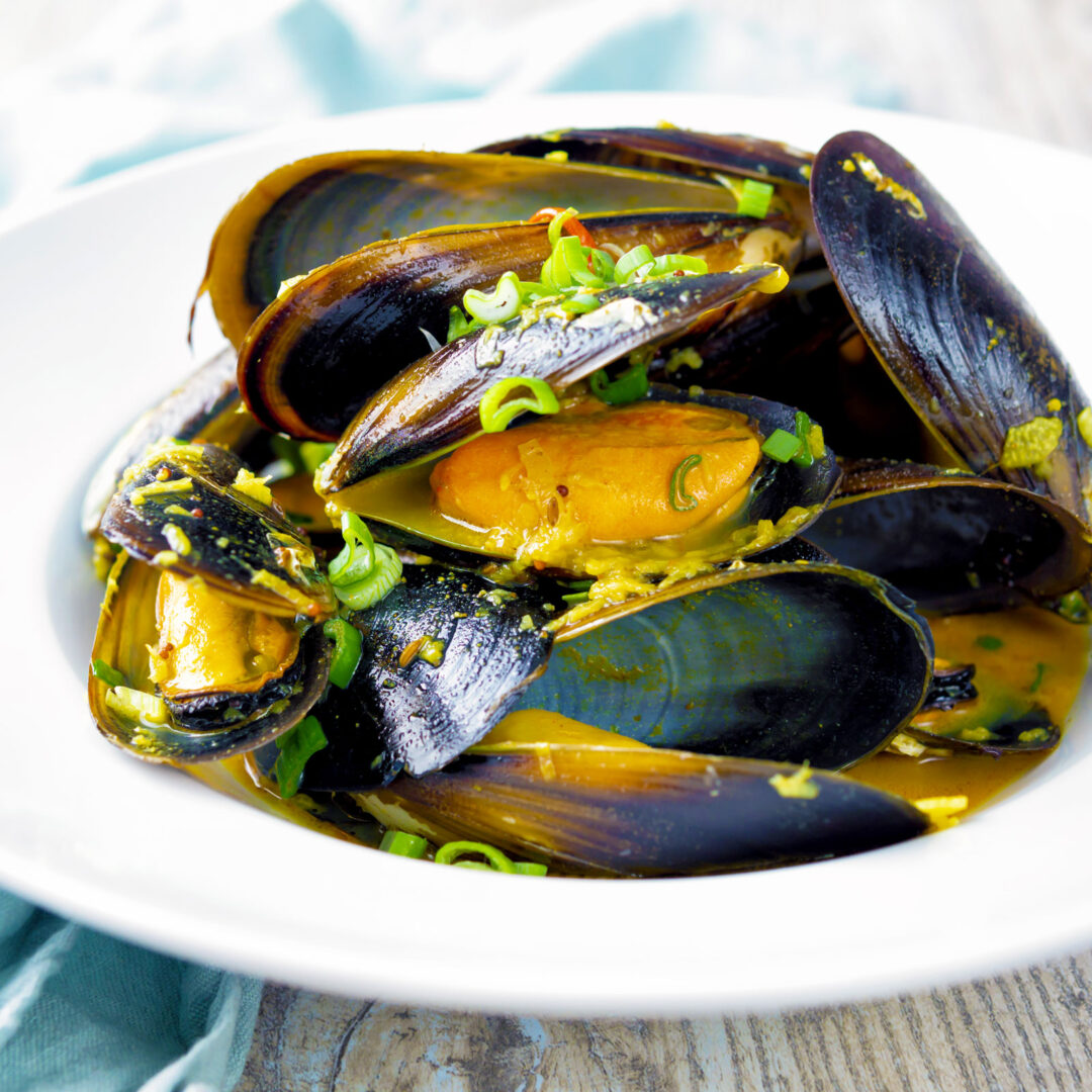 Indian Curry Mussels With Coconut Milk - Krumpli