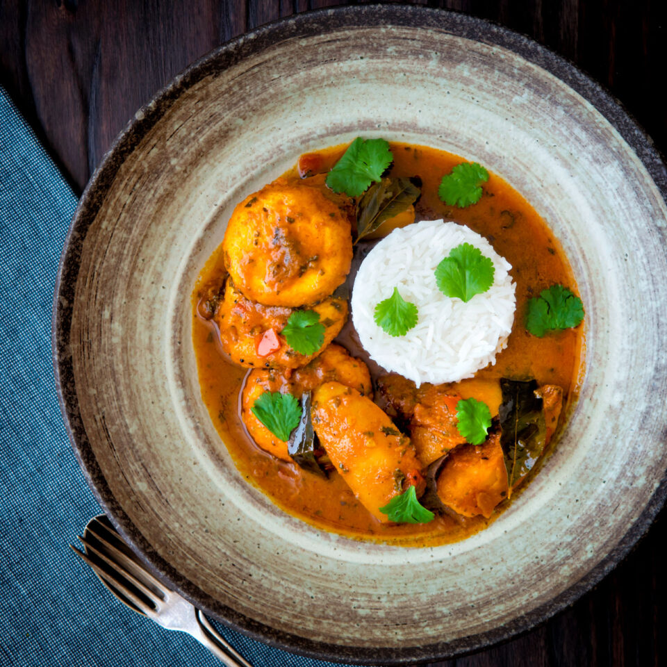 Aloo Paneer or Chanar Dalna - Krumpli