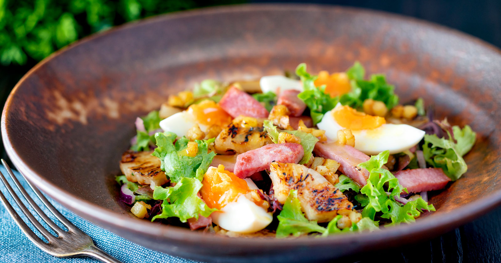 Gammon Salad with Egg and Pineapple - Krumpli