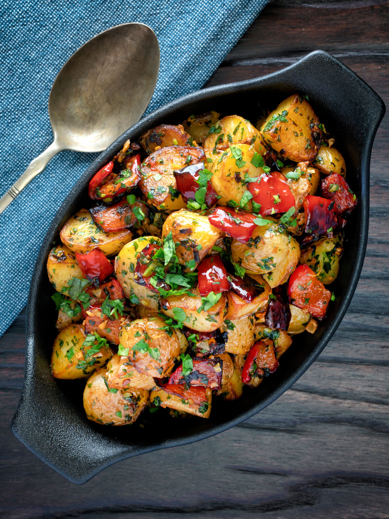 Batata Harra Lebanese Spicy Potatoes - Krumpli