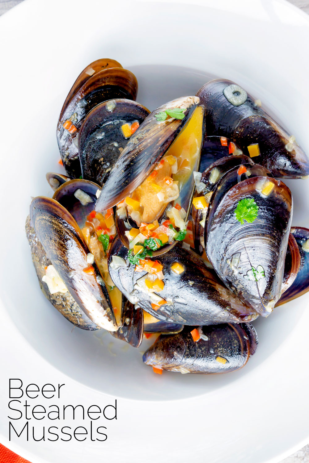 Beer Steamed Mussels with Chilli - Krumpli
