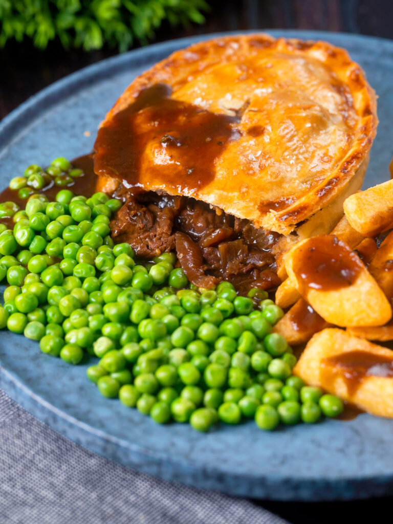 Steak and Stilton Pie with Gravy - Krumpli