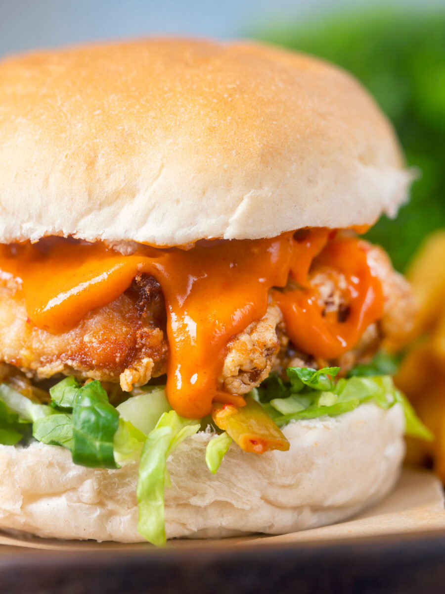Korean Fried Chicken Burger with Gochujang Mayo - Krumpli