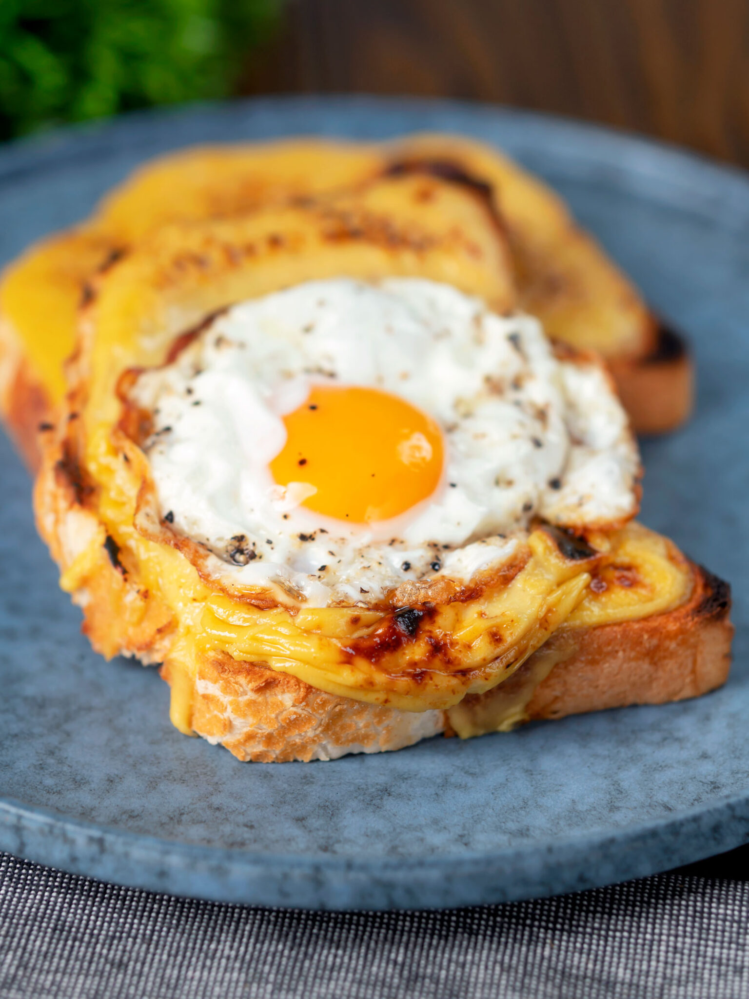 Welsh Rarebit Ultimate Cheese on Toast - Krumpli