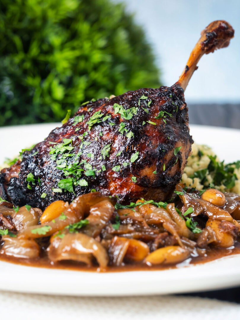 Slow Roast Duck Legs with Balsamic Vinegar Gravy - Krumpli