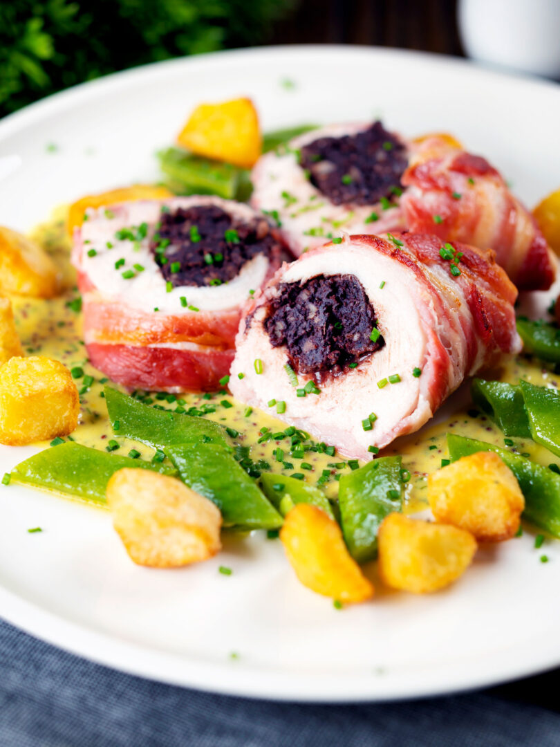 Black Pudding Stuffed Chicken Breast AKA Chicken Braemar - Krumpli