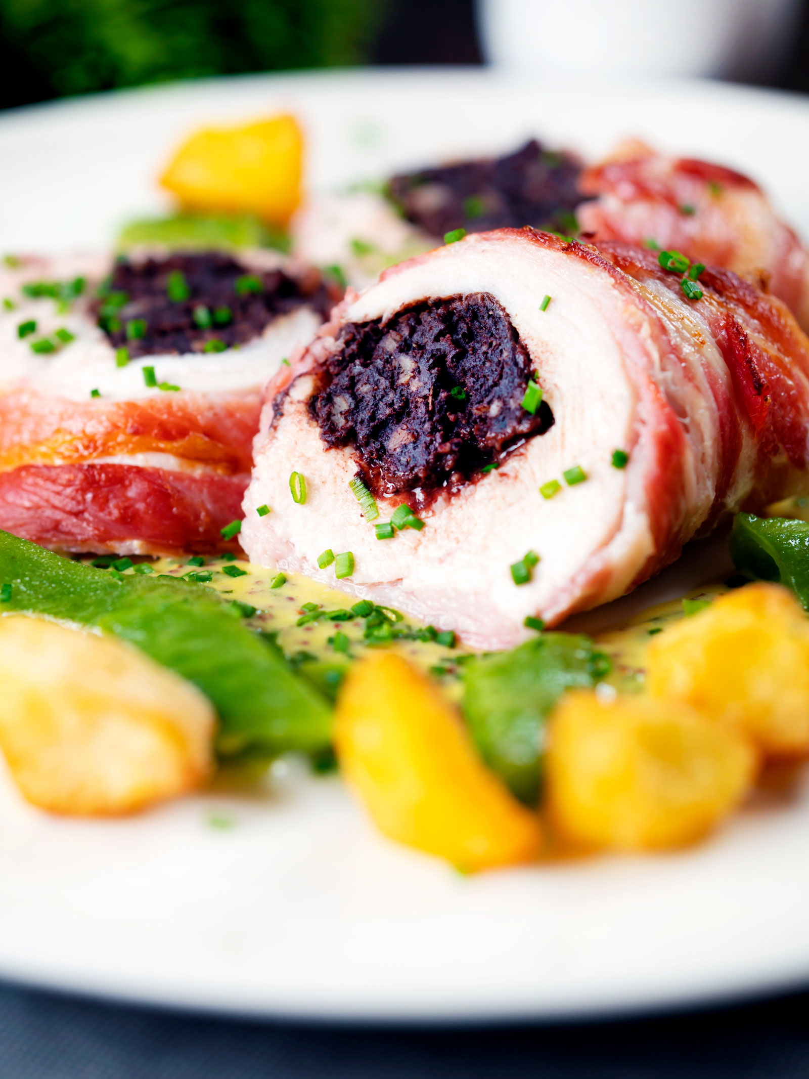 Black Pudding Stuffed Chicken Breast AKA Chicken Braemar - Krumpli