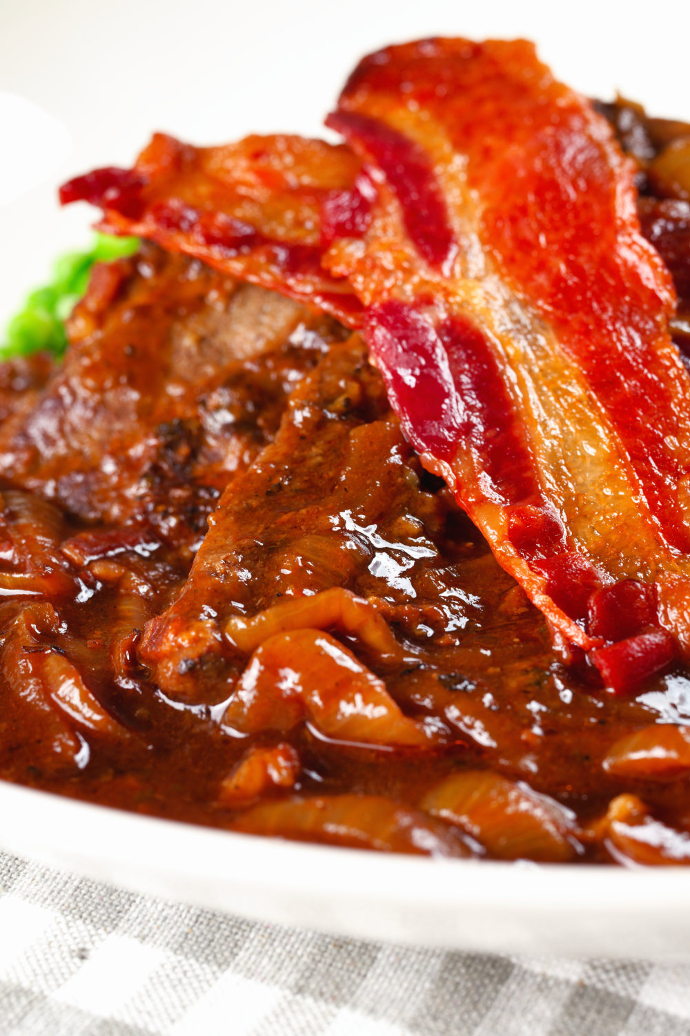 Braised Liver and Onions in Gravy - Krumpli