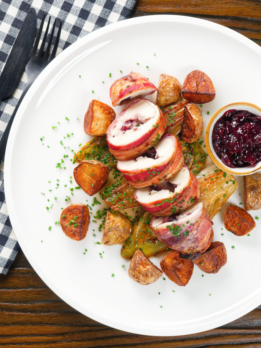Cranberry and Brie Stuffed Chicken - Krumpli