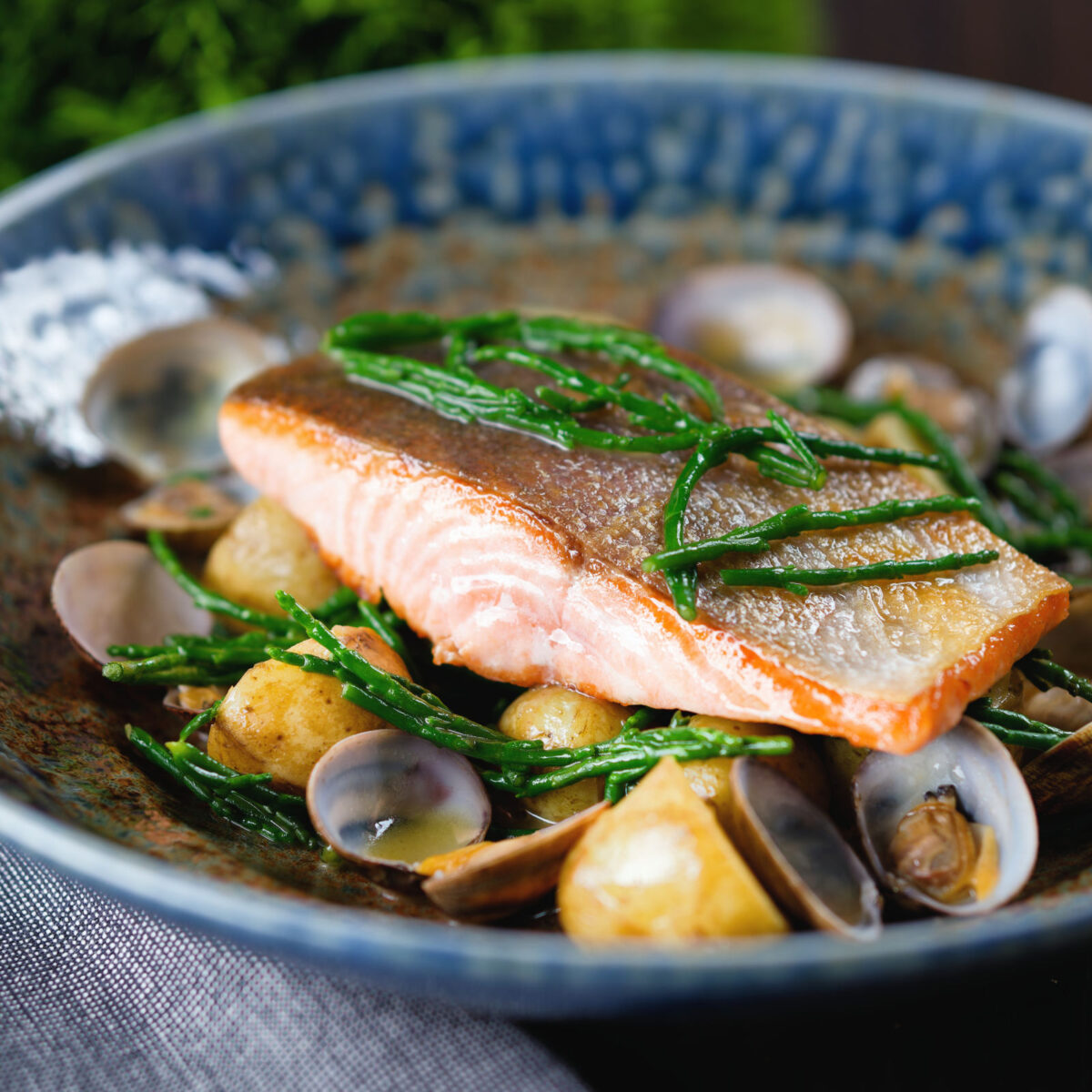 Pan Fried Sea Trout, Clams, Samphire and Potatoes - Krumpli
