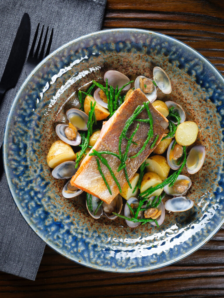 Pan Fried Sea Trout, Clams, Samphire and Potatoes - Krumpli