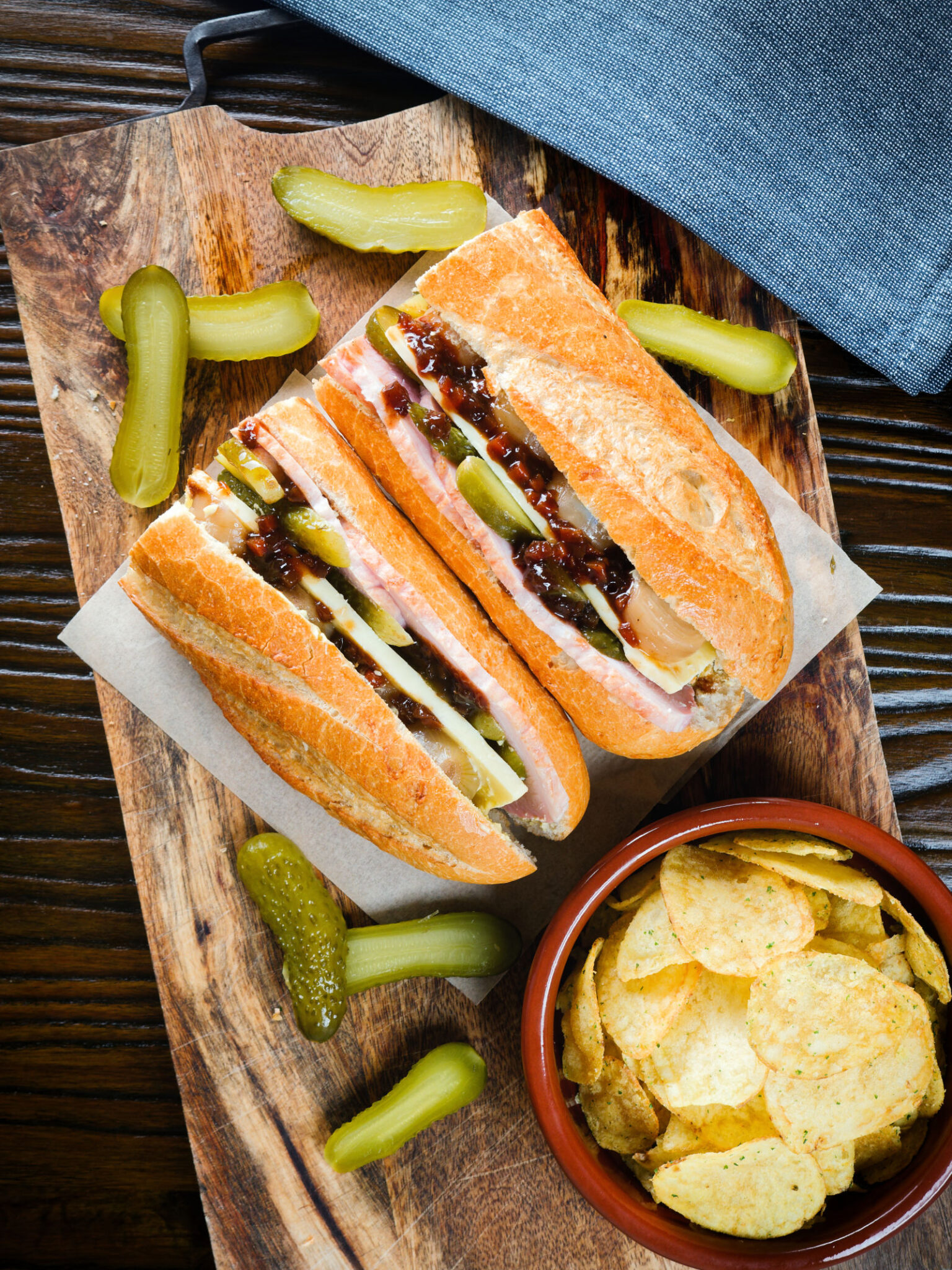 Ploughman's Sandwich with Ham, Cheese and Pickles - Krumpli