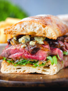 Steak Sandwich with Stilton Cheese - Krumpli