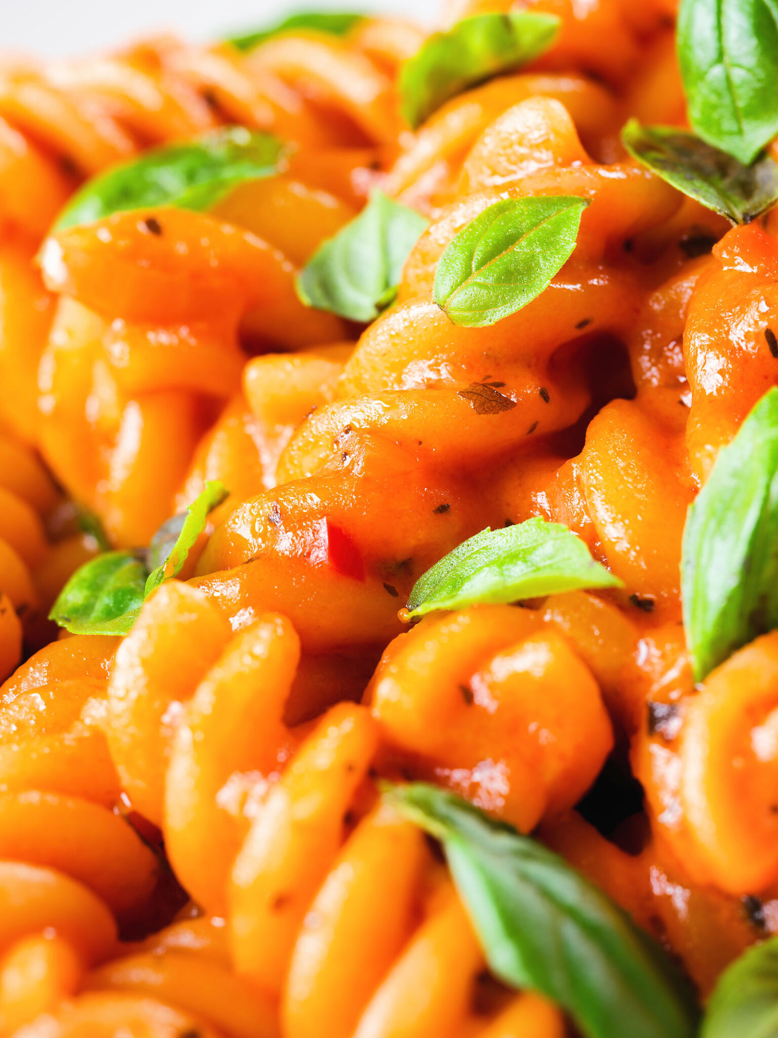 Creamy Tomato, Basil and Mascarpone Pasta - Krumpli