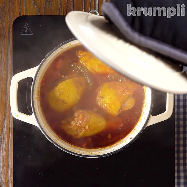 Simple Chicken Basque Stew - Krumpli