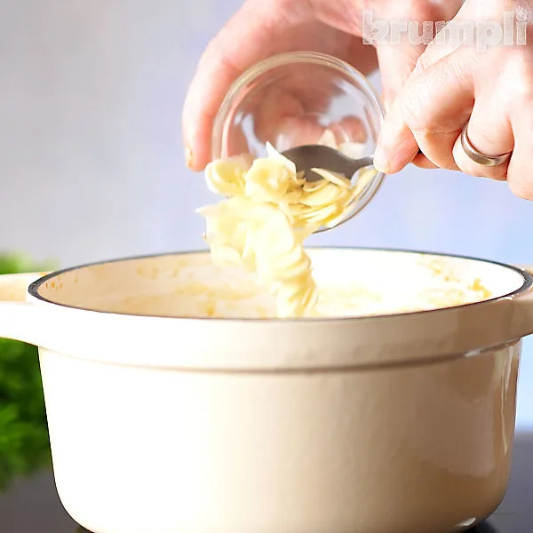 Simple Chicken Basque Stew - Krumpli