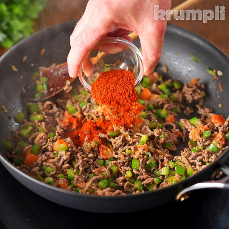 Hortobágyi Palacsinta Hungarian Meat Stuffed Pancakes - Krumpli