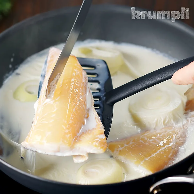 Smoked Haddock Pasta in a Cheesy Sauce - Krumpli