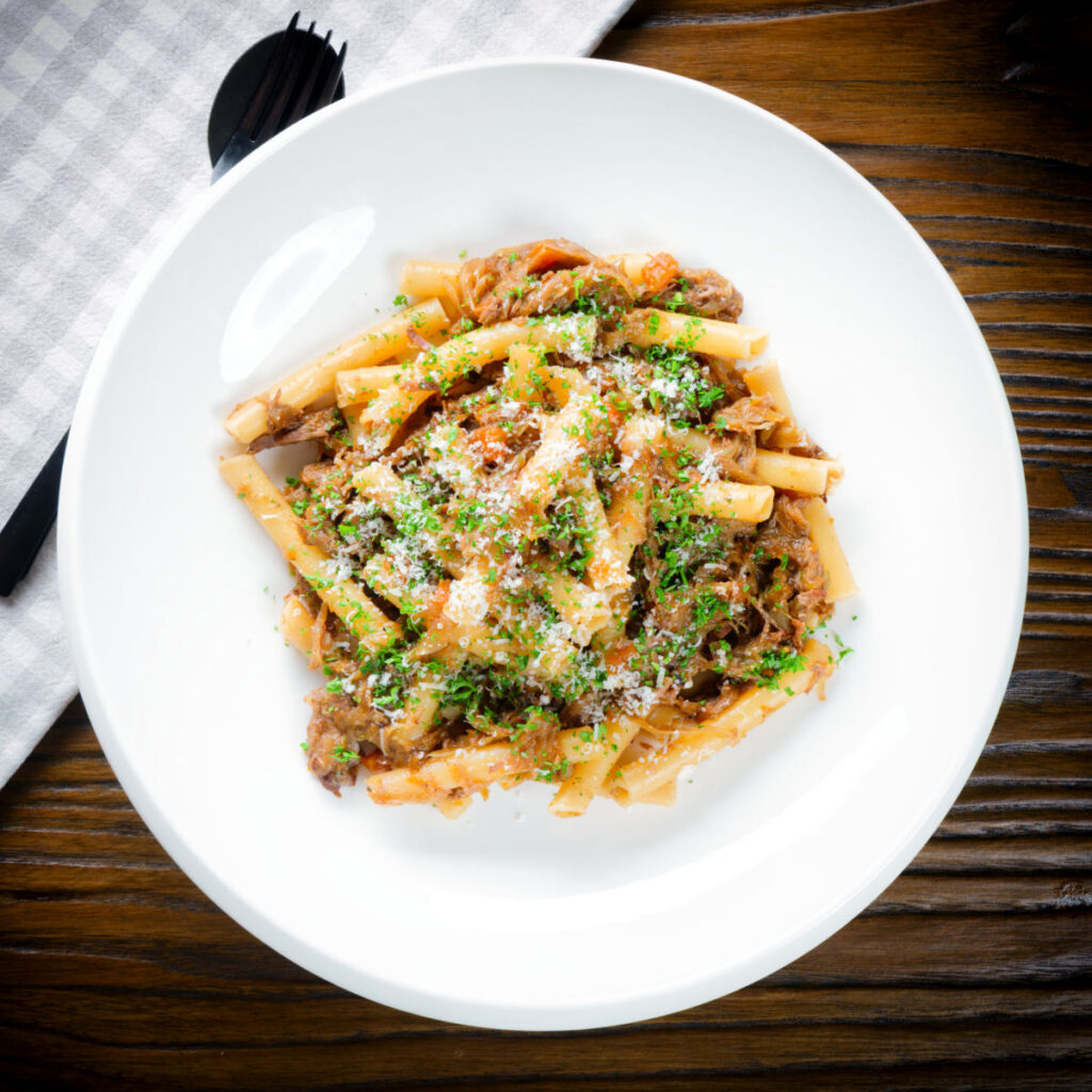 Pasta alla Genovese (Beef and Onion Ragu) - Krumpli