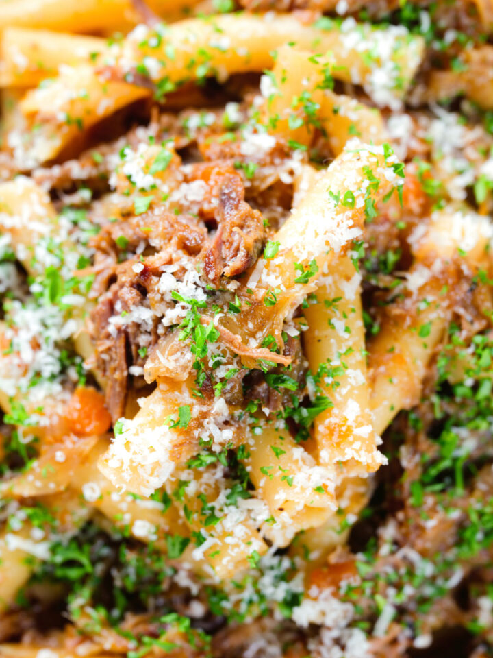 Pasta alla Genovese (Beef and Onion Ragu) - Krumpli